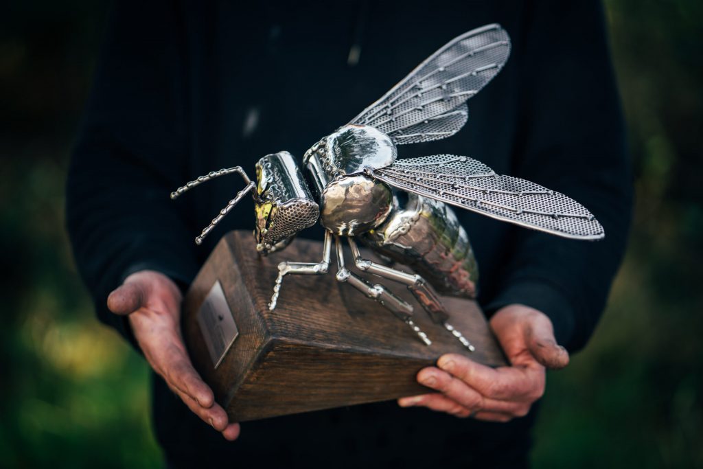 Bumblebee Sculpture on Wood - Michael Turner Sculptor and artist