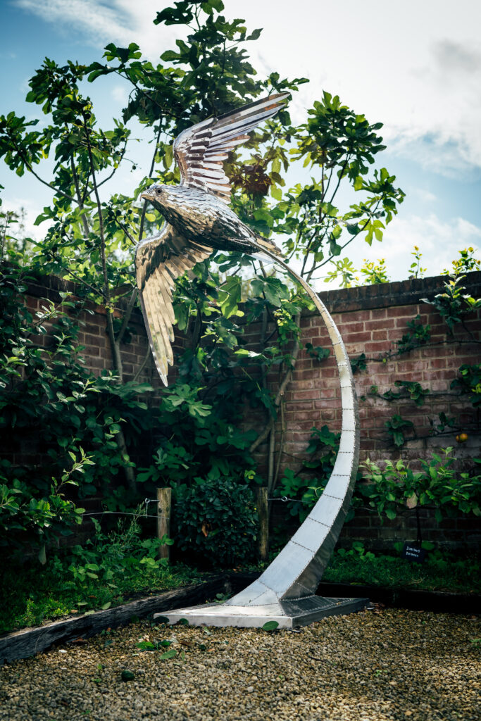 Peregrine Falcon in Flight - Michael Turner Sculptures